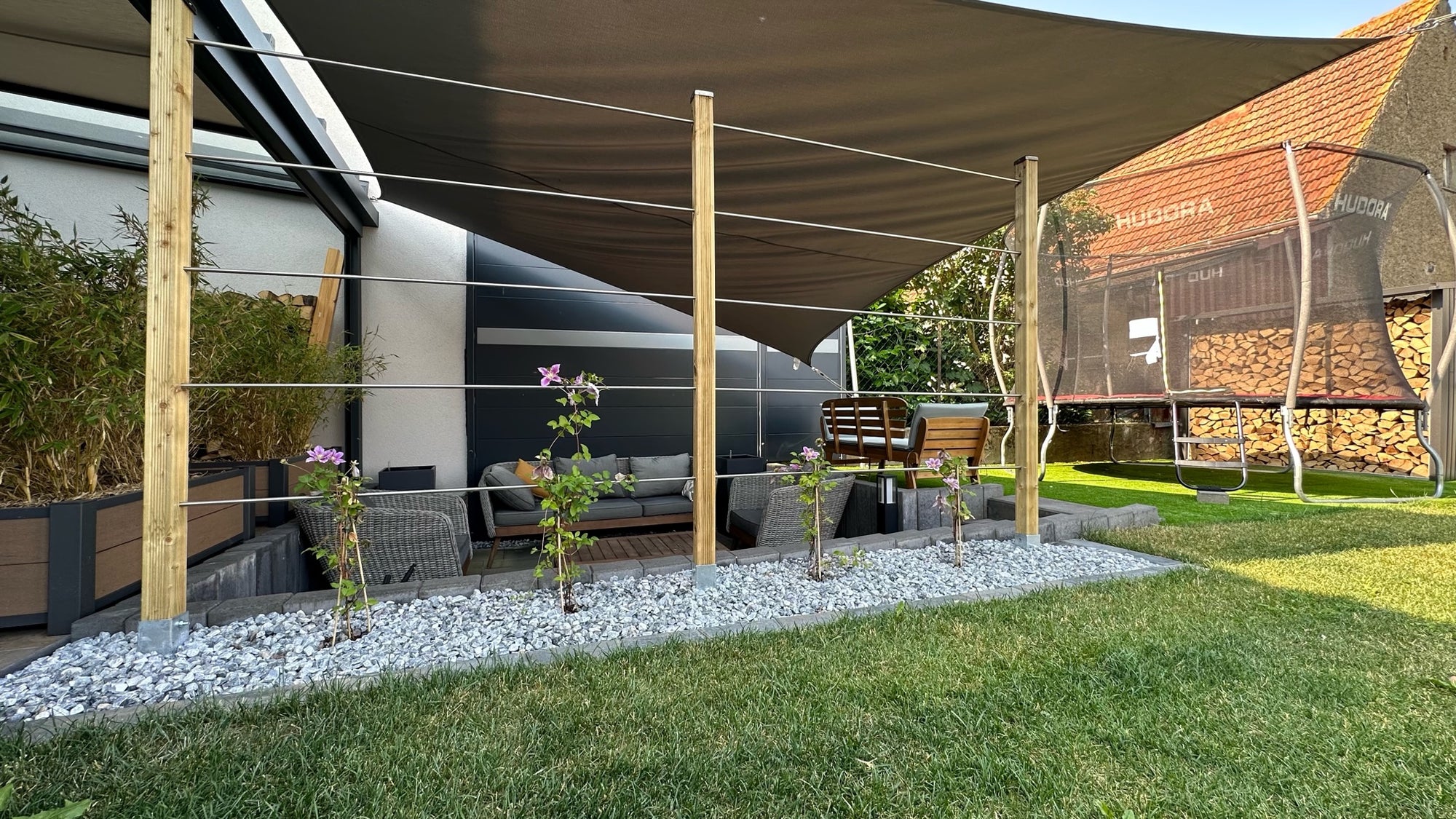 Design Rankhilfe & Rankgitter aus Metall – Sichtschutz